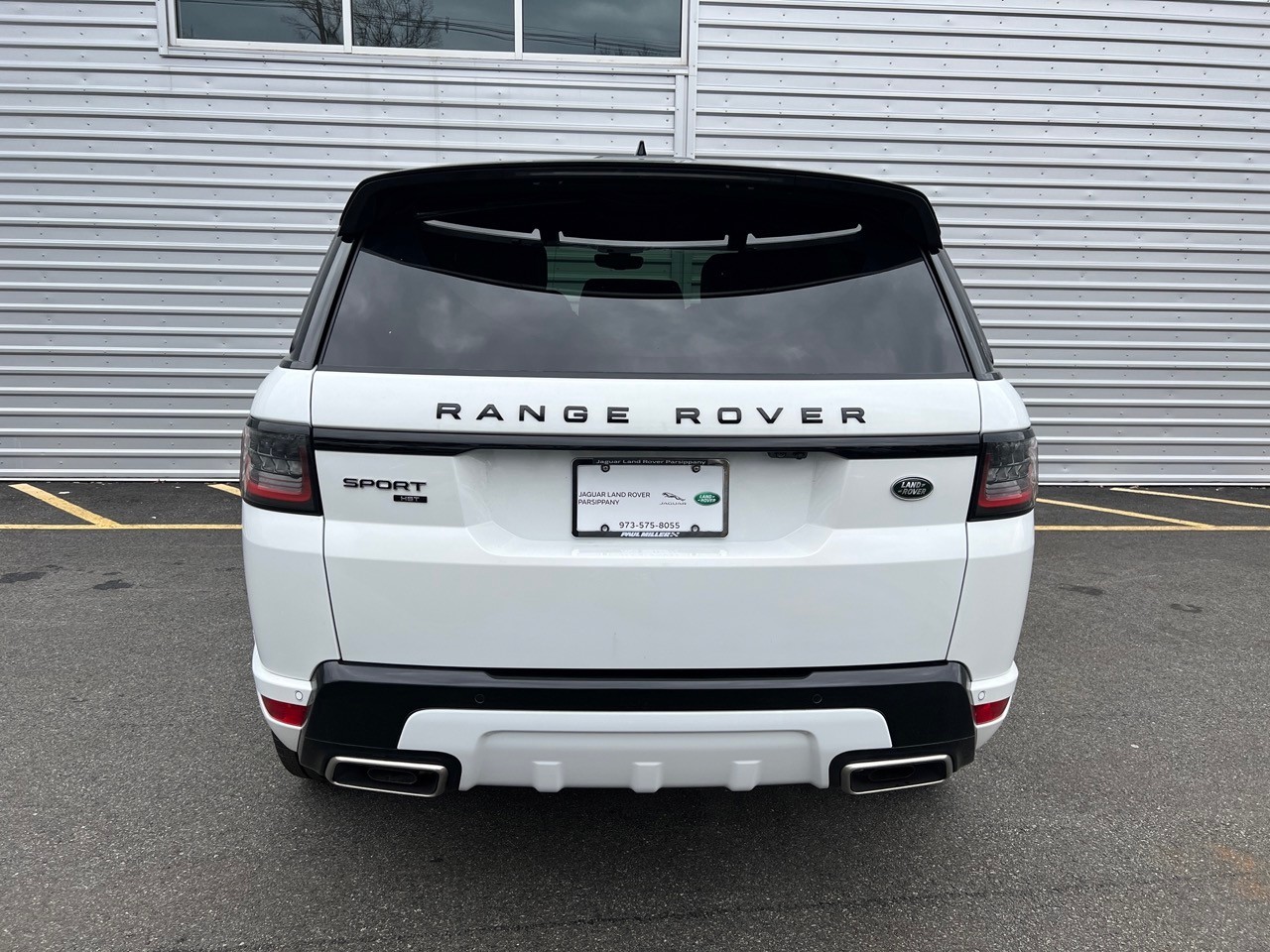 2021 Diamond White Range Rover Sport, Red Interior ! - Auto News Magazine