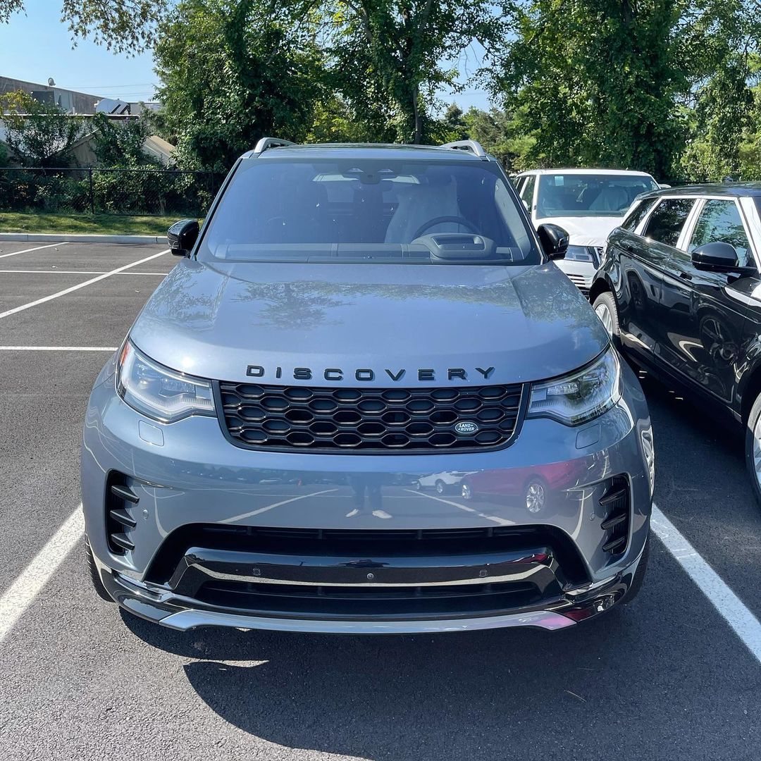 2021 Land Rover Discovery 5 HSE in Byron Blue, BEST SUV ! – Auto News ...