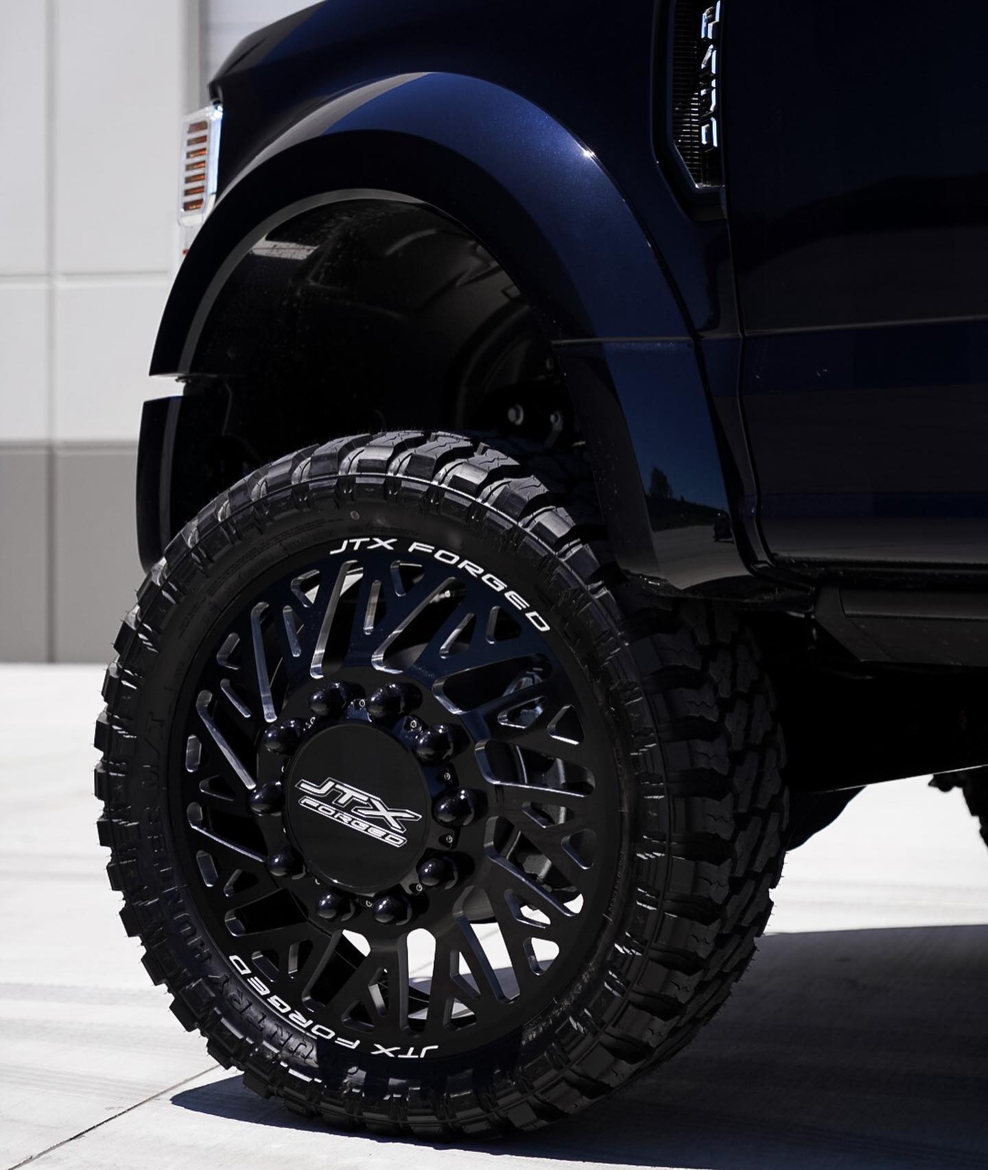 2022 Dark Blue Ford F450 Platinium on 26″ JTX Forged Wheels ! – Auto ...